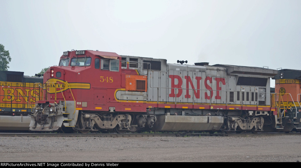 BNSF 548.